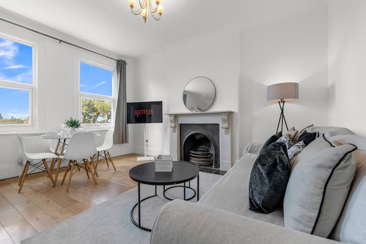 London Stay |Free Parking| O2 Greenwich|by Station - Woolwich