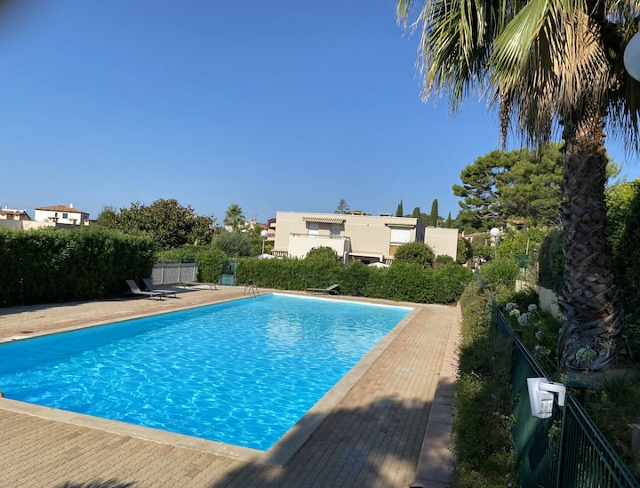 Appartement Dans Résidence Calme Avec Piscine - Cagnes-sur-Mer
