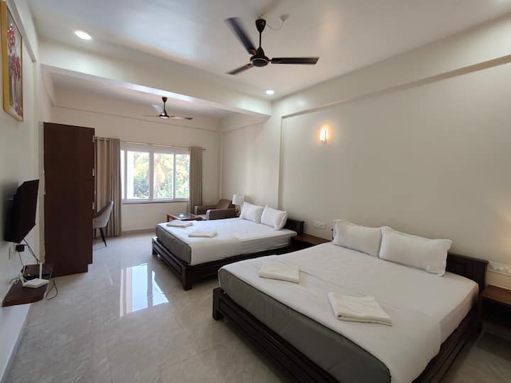 Cozinn B103 2 Family Rooms - Aarunya Resort - Gokarna