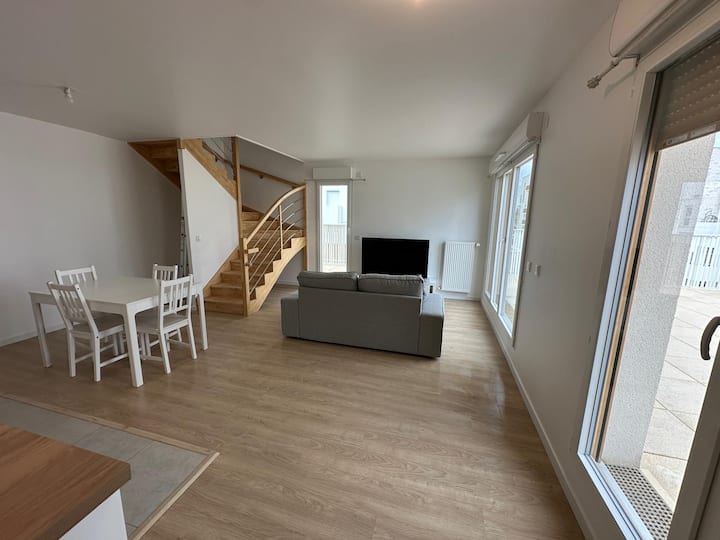 New Appartement Cergy Essec Rer A Université - Cergy