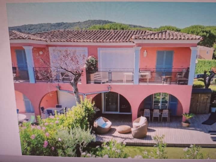 Le Jardin 700 M De Saint Tropez - Ramatuelle