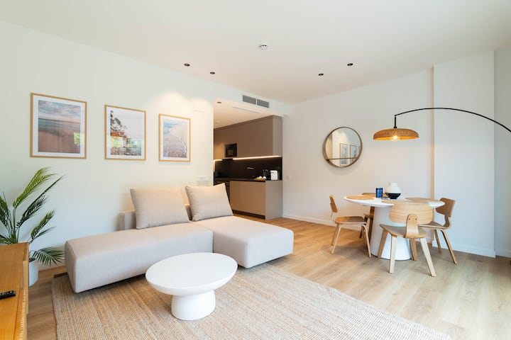 Can Milà / Signature Apt. Terrace & Dbl Bed (019) - 錫切斯