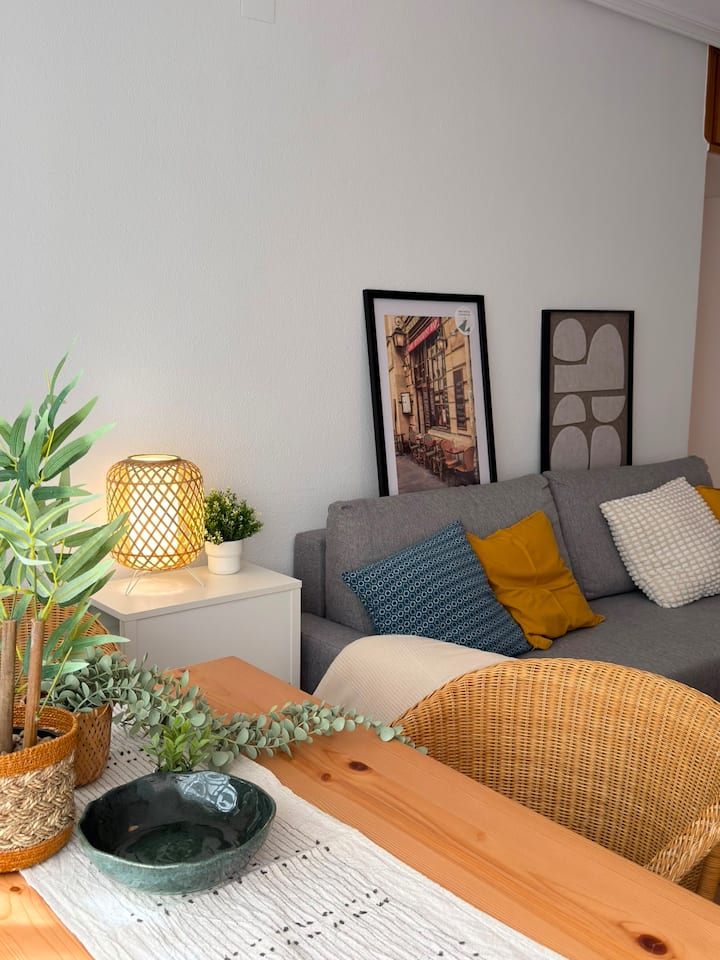 Apartamento Familiar En Murcia Con Cuna Y Trona - Murcia