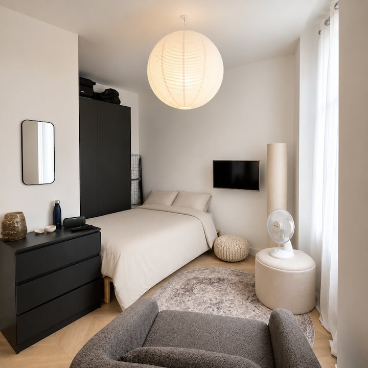 Studio Design  Opéra  Refait Neuf  Saint Lazare - Paris