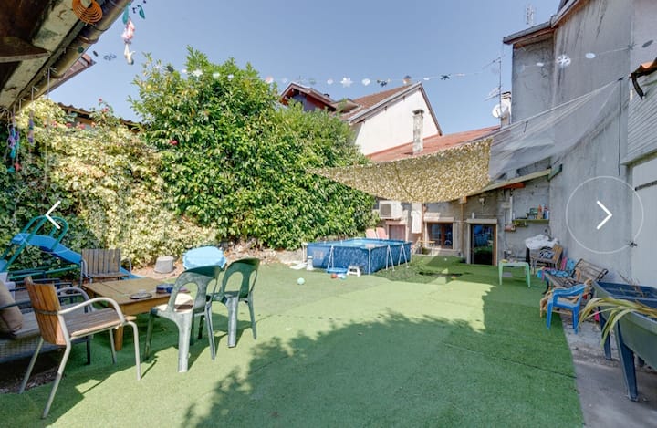Maison De 6 Pièces Spacieuse Avec Jardin - Nyon