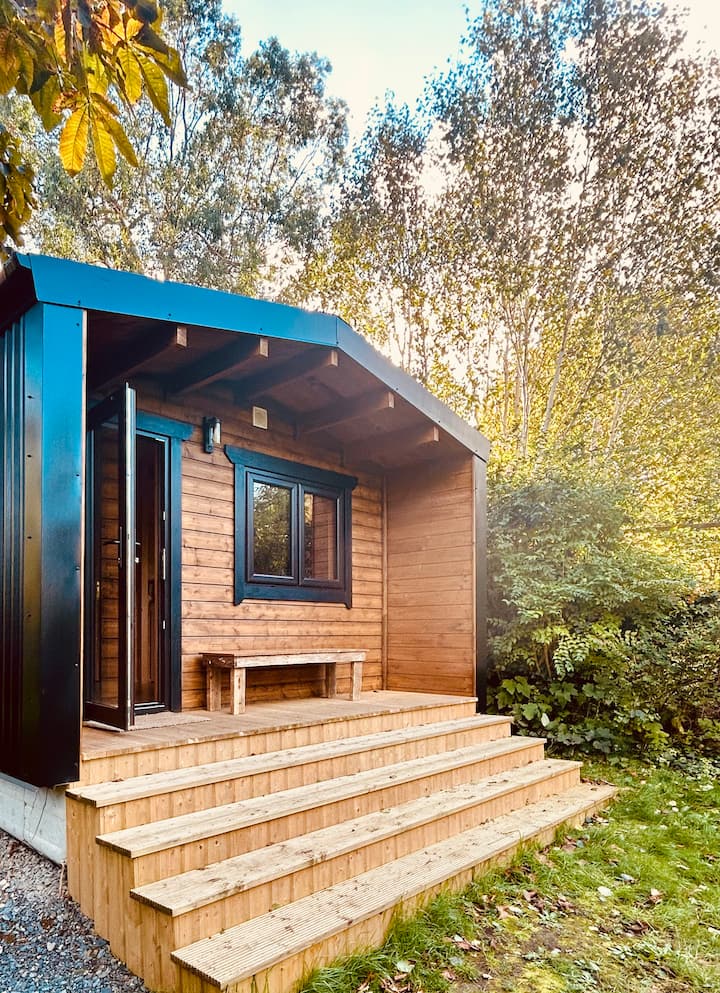 Quiet Cabin In Beautiful Garden In Glenageary - Dublin
