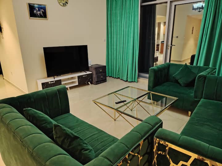 Infinite Sea View 2 Bed Room Covered Parking - Ajman