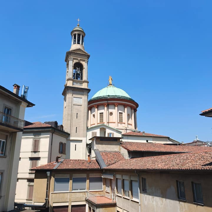 Bergamo Center Modern 3br - Floor 1 - Bérgamo