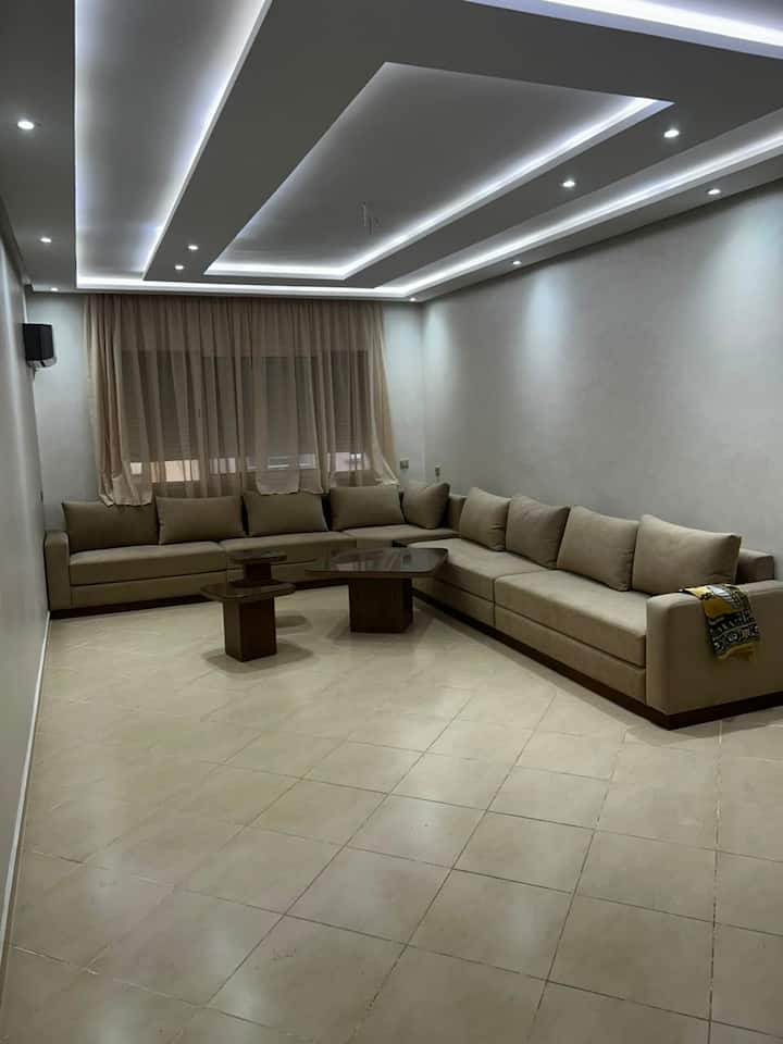 Appartement Idéal : Plage, Marina & Gare à Pied" - Tangier
