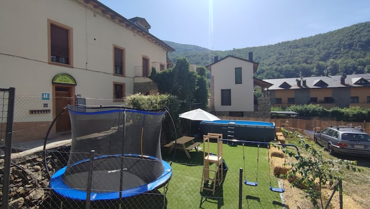 Apartamento 2 Habitaciones (Apto 6 - 6 Pax) - La Seu d'Urgell
