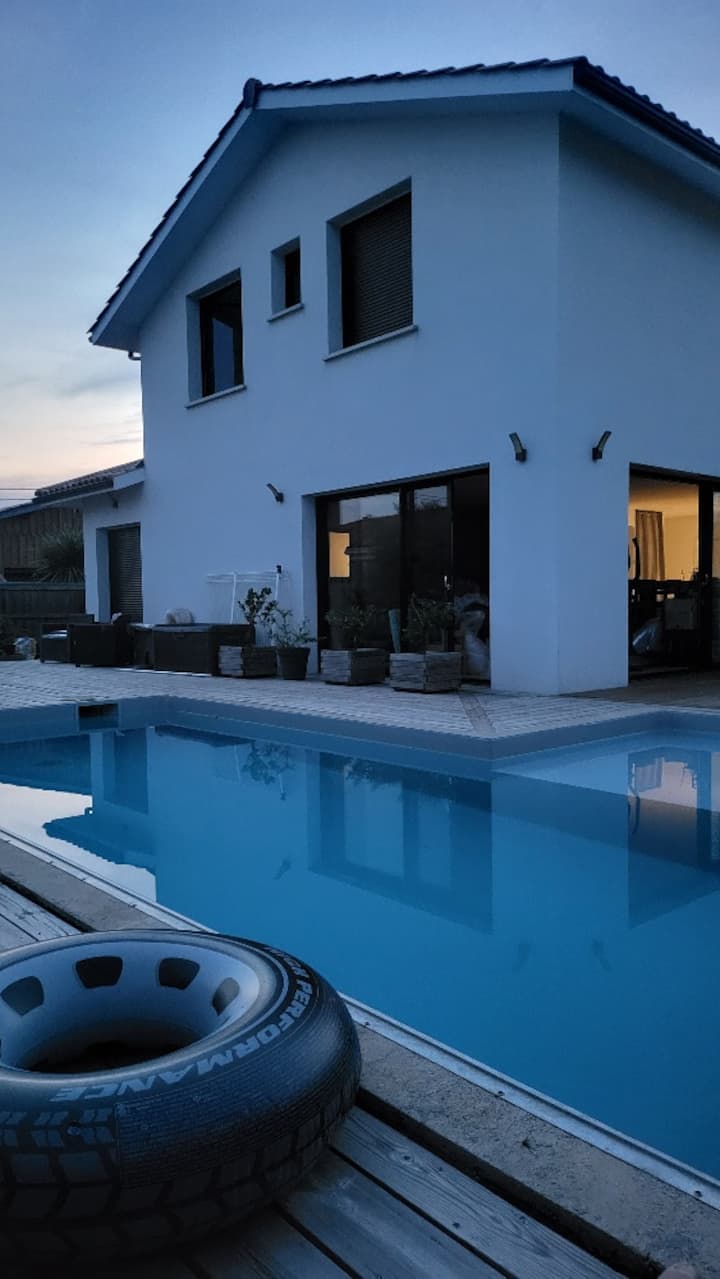 Maison De Famille Avec Piscine - Gujan-Mestras