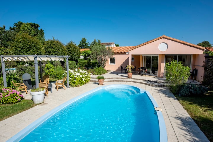 Villa Avec Piscine Et Climatisation - Le Château-d'Olonne