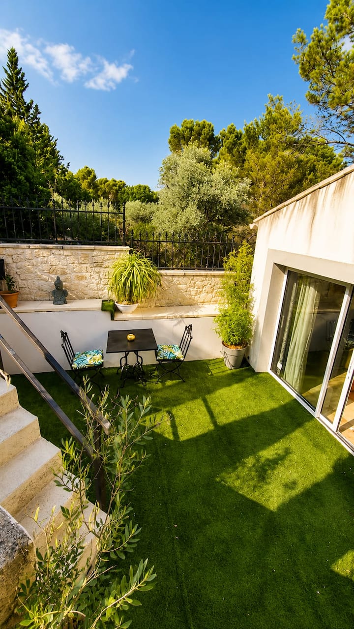 Appartement 1 Chambre ; Terrasse Privée Et Piscine - Pertuis