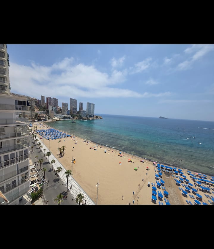 Maravilloso Apartamento Primerísima Línea Exterior - Benidorm