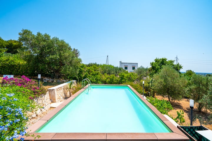 Villetta Coppi Storico Casone Con Piscina Privata - Carovigno