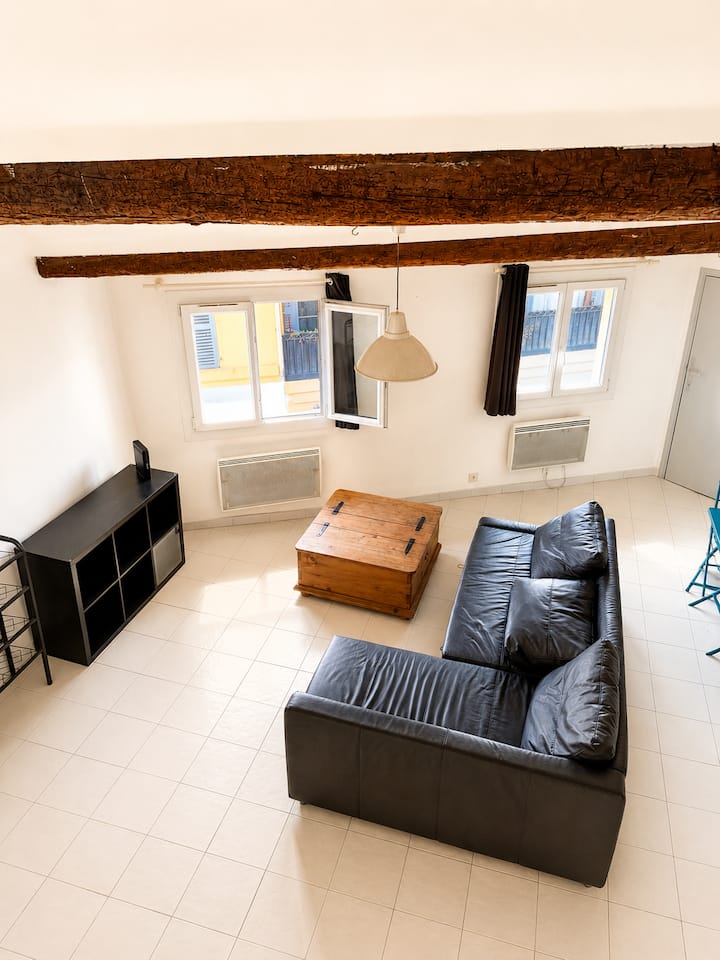 Appartement Traversant à 1 Min Du Cours Mirabeau - Aix-en-Provence