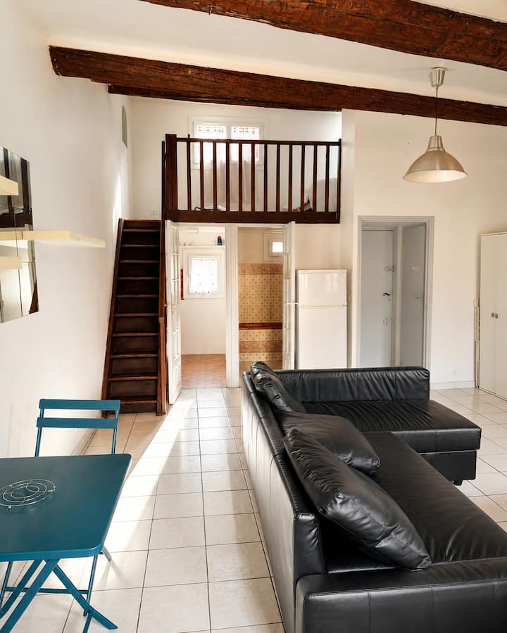 Appartement Traversant à 1 Min Du Cours Mirabeau - Aix-en-Provence