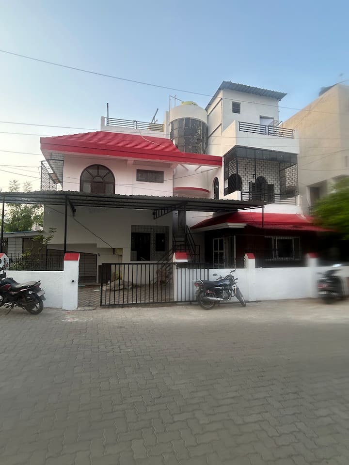Near Airport, Lush Green Area Close To Lake - Nagpur