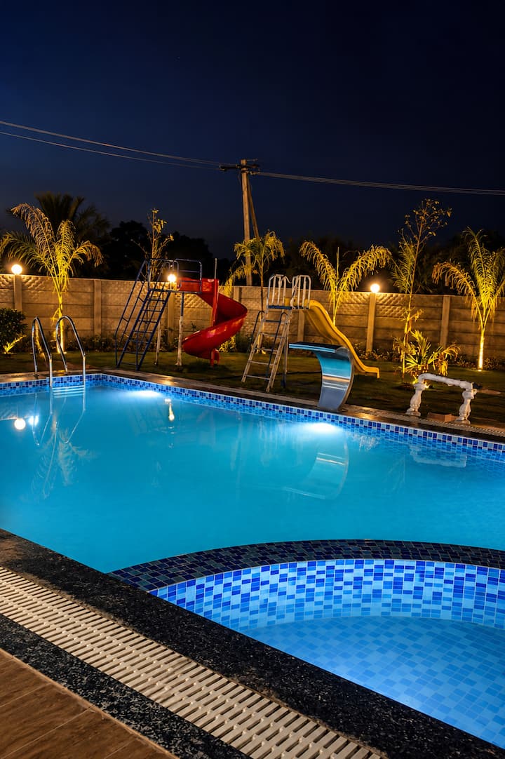 Tashvis Wonderland
Luxury Farm Stay/pool - Sikar