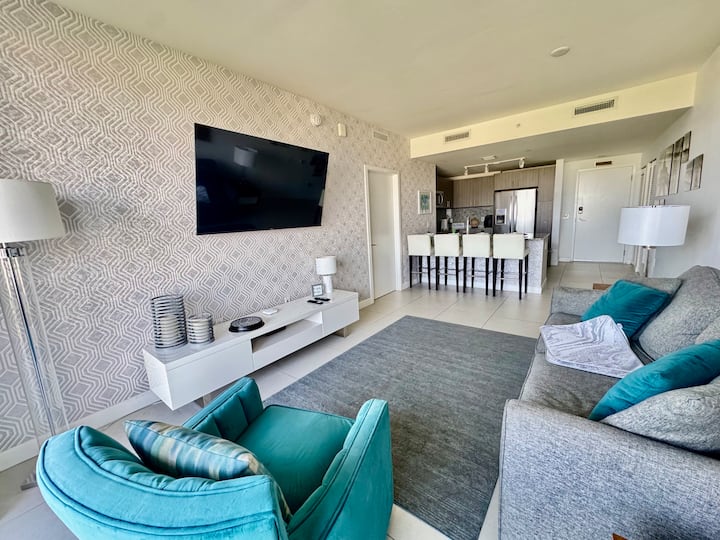 Modern 1br | Best Of Downtown Doral - Doral, FL