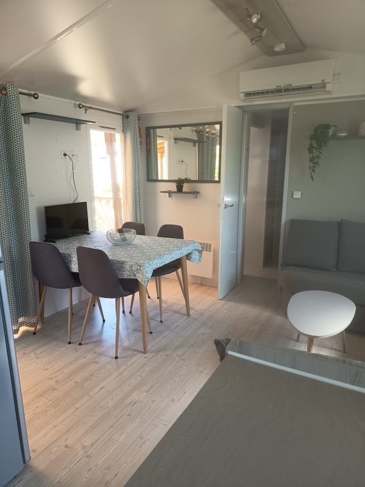 Bungalow 40 M2 Camping 4* Le Lac Des Rêves N° 272 - Montpellier