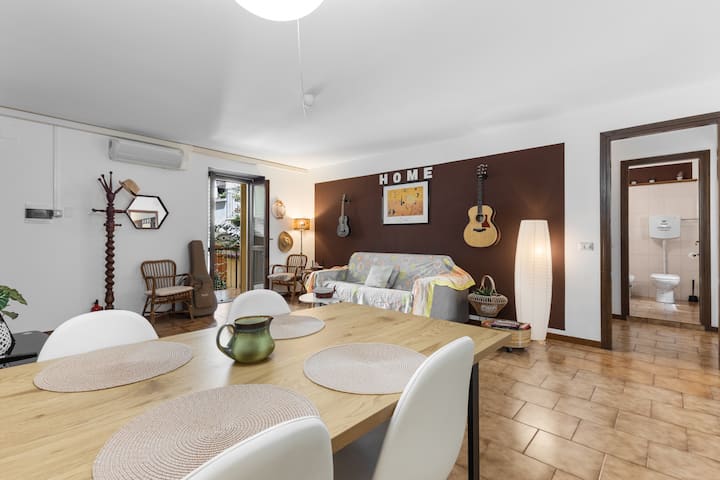 Casa Mirò - Appartamento In Dervio [Lago Di Como] - Bellano