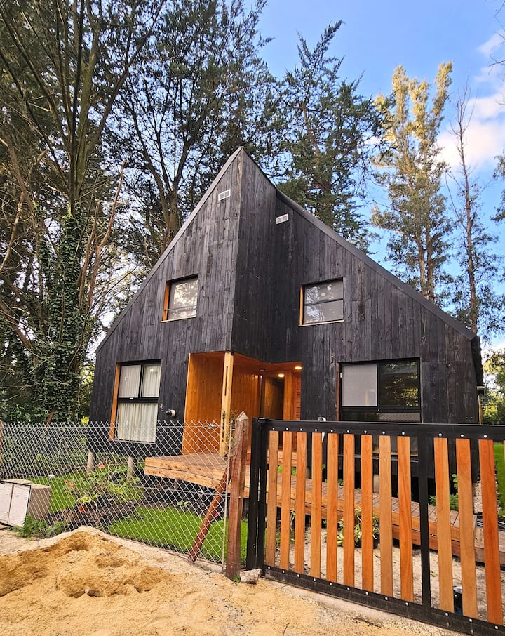 Bosque Peralta Ramos | Cabaña De Diseño - Mar del Plata