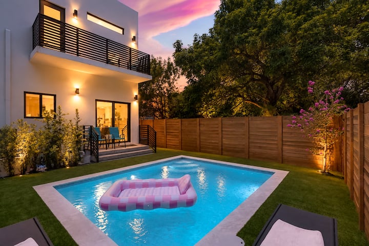 Modern 4br/3ba Miami Pool Home Near Wynwood - Miami, FL