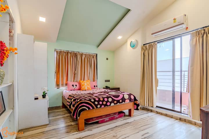 Pooja Villa - Premium Suite Room - Igatpuri