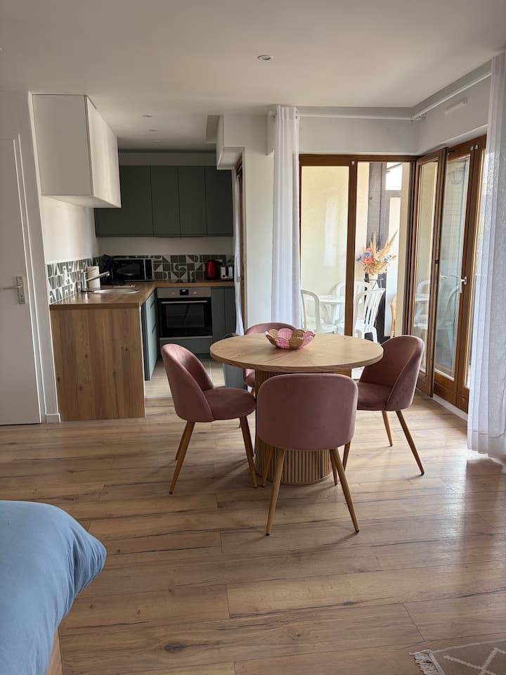 Studio Rénové Avec Balcon Centre De Deauville - Deauville