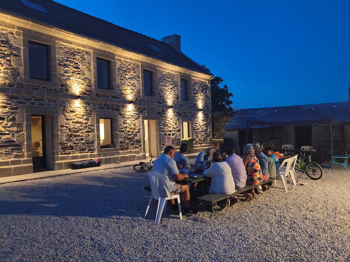 Maison De Vacances Plomodiern 8/10 Pers - Douarnenez