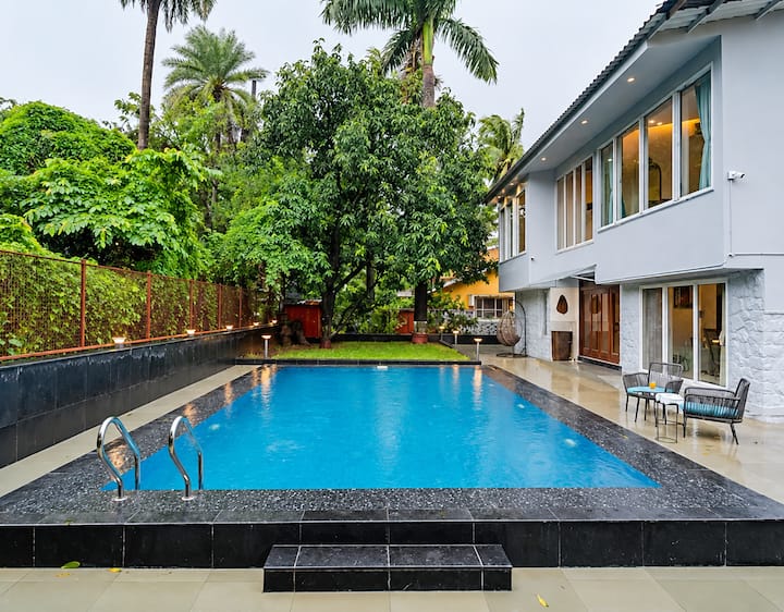 5bhk Luxury Pool Villa | Lonavala Escape - Lonavla