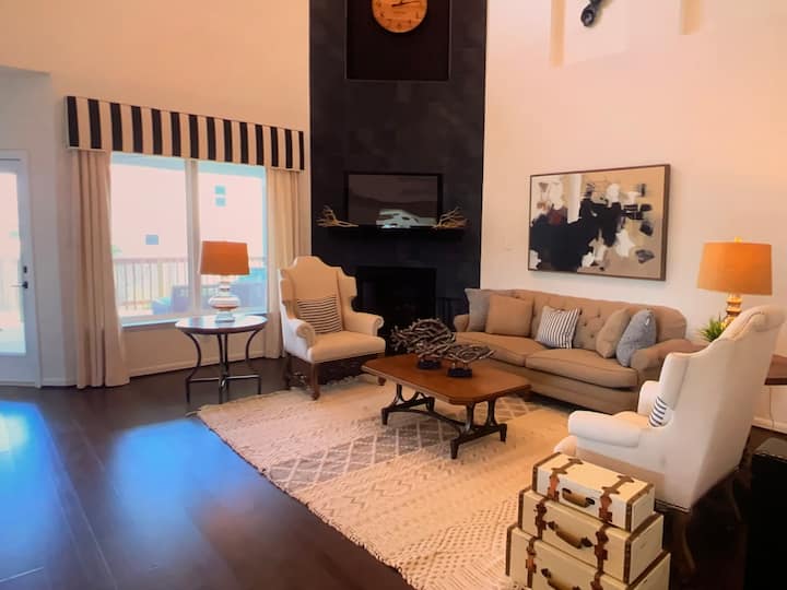 Relaxation Meets Contemporary Design - Rhinebeck, NY