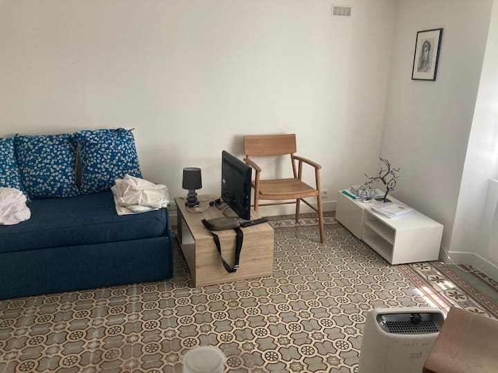 Studio, Plein Centre-ville, 1 Minute De La Gare. - Saint-Germain-en-Laye