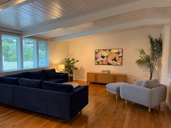 Adorable Family Home @ The Edge Of Marine Preserve - Half Moon Bay, CA
