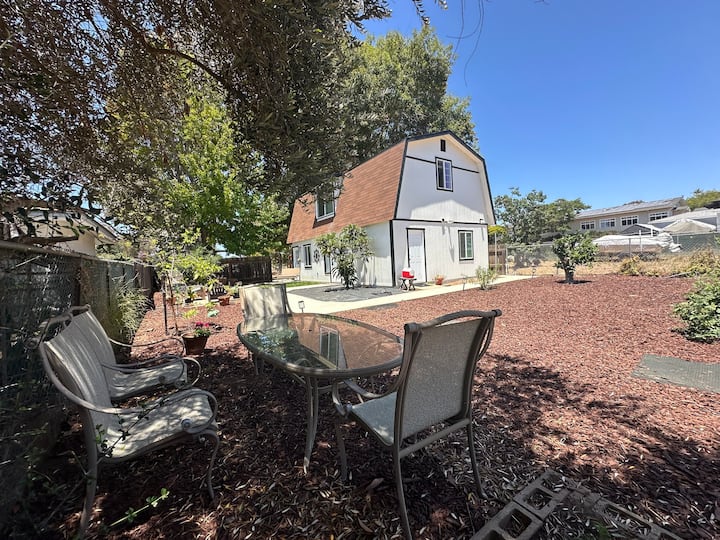 The Coastal Barn Studio | Walk To Beach & Village - Carlsbad, CA
