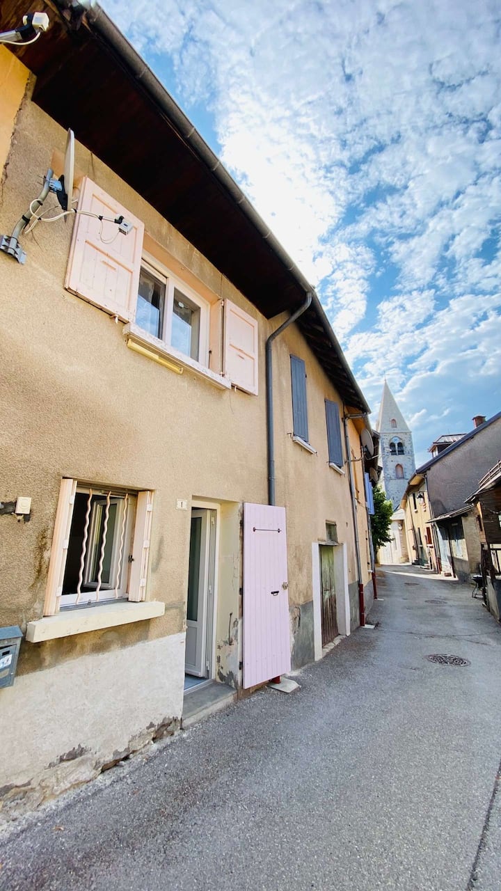 Maison De Village 4 Personnes Centre De Chorges - Chorges