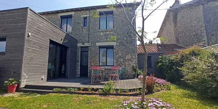 Bienvenue Dans Notre Jolie Maison Rochelaise ! - La Rochelle