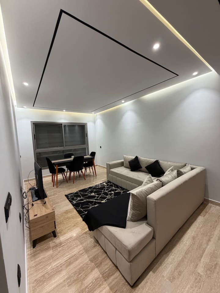 Elegant Stay Near Ibn Battouta Stadium - Tánger