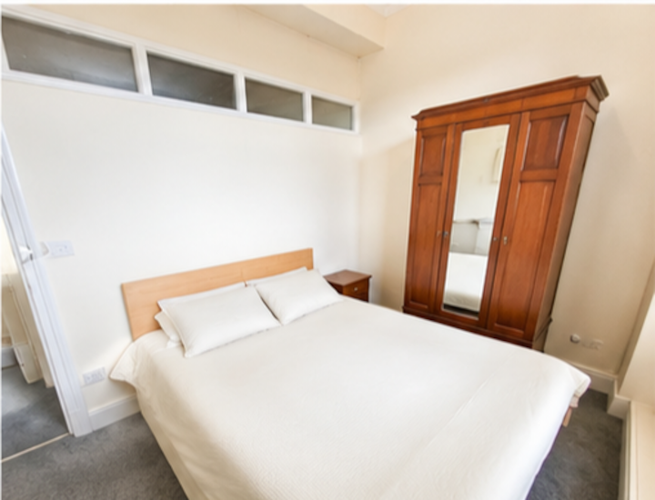 Sea Breeze 2br Flat/free Parking/wi-fi/ Hot Water - Dublin