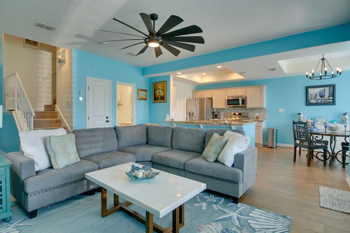Waterfront Unit W/ Resort Perks In Laguna Vista! - Brownsville, TX