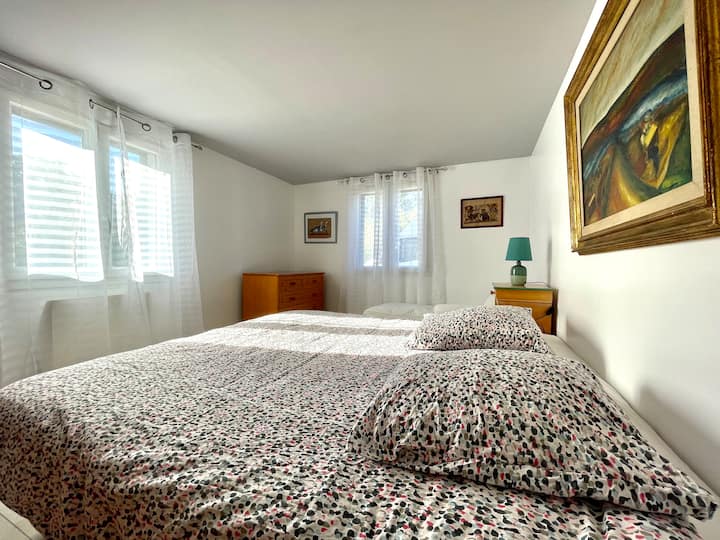 King 1 /Chambre Cosy à Calenzana / Départ Gr20 - Calenzana