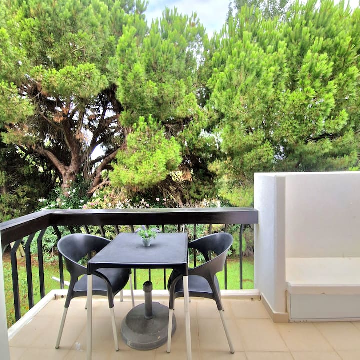 Lago Azul Vilamoura | 1br, Ac, Pool & Parking - Quarteira