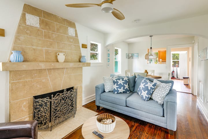 Walk To Lakeworth Dtwn! 5-min Drive To Beach - Lake Worth, FL