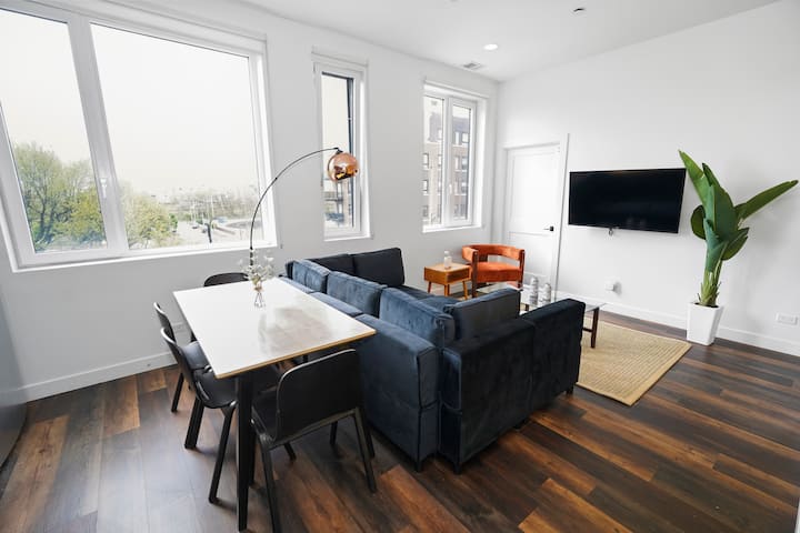 Chicago 4br 2ba Retreat Minutes To Mccormick Place - Hyde Park - Chicago
