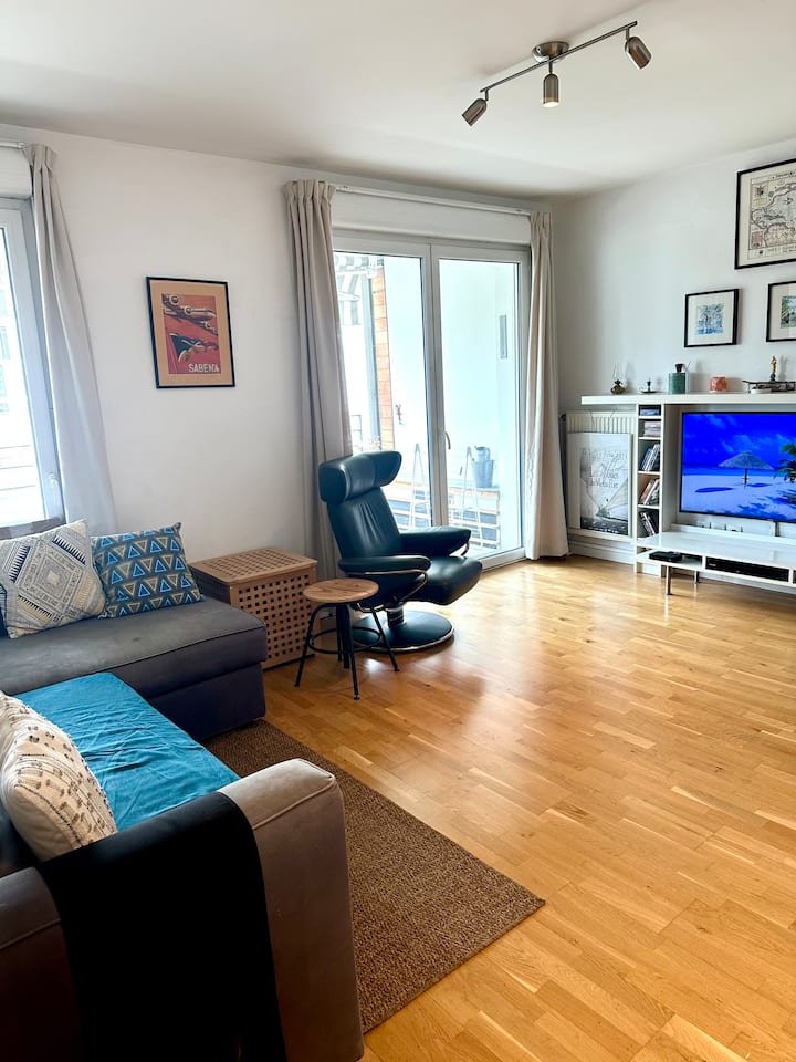 Flcbm-grand T2-parking-terrasse-joliette - Marseille