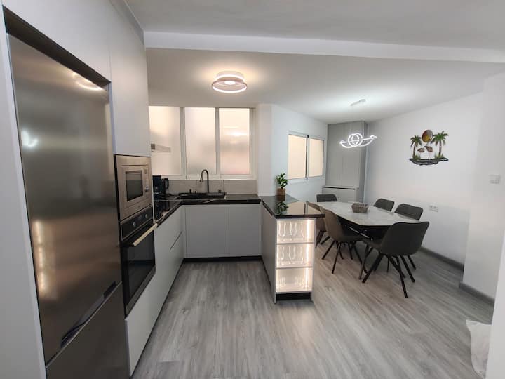 Stylish Beachside Heaven, Playa Los Locos. - Guardamar del Segura