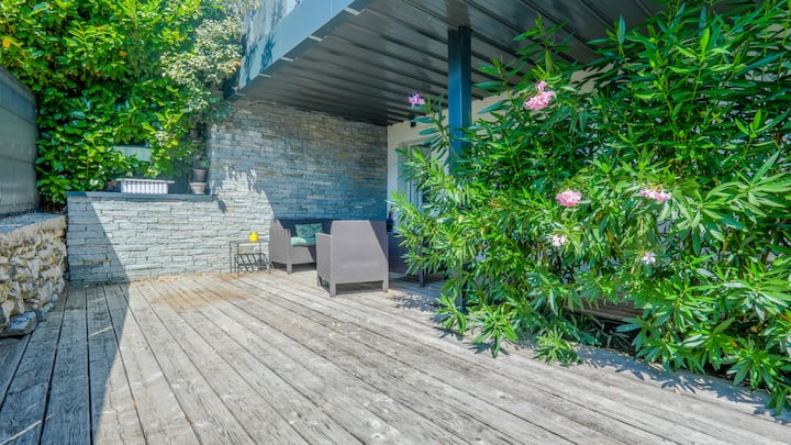 Appartement En Rdc Et Terrasse Privative - La Motte-Servolex