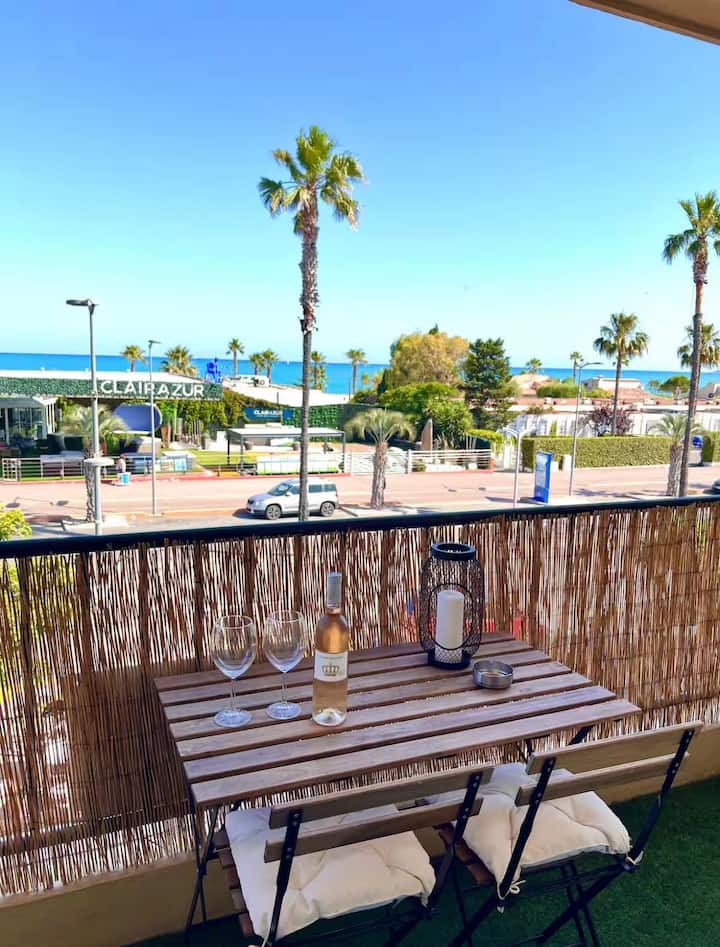Superbe Logement Vue Mer Plein Centre - Plage des Bouches du Loup