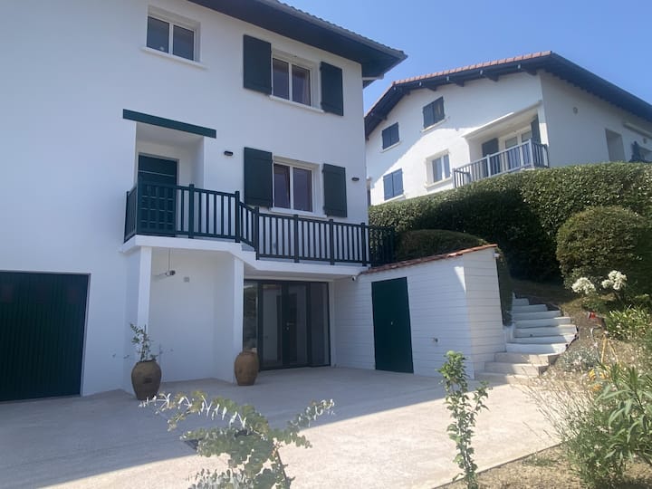 Maison Basque Familiale Eguzki Alde - Ciboure